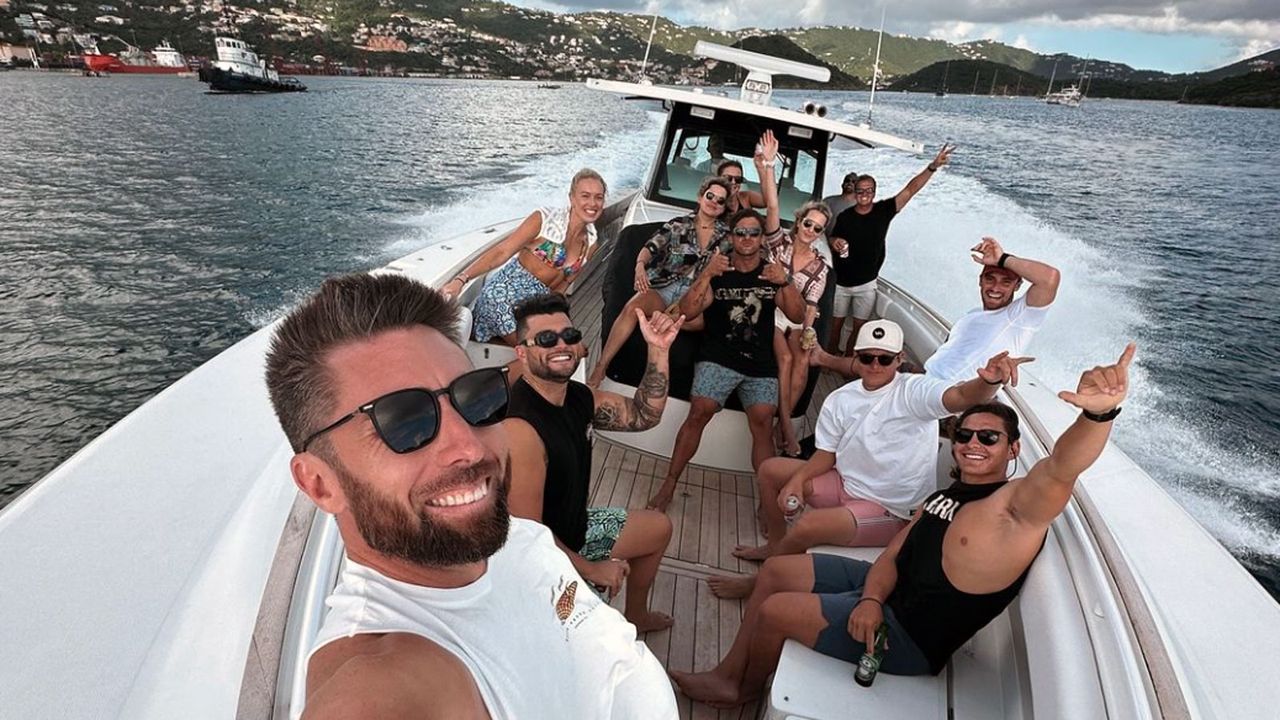 10 Crew Instagram Accounts to Follow in 2024